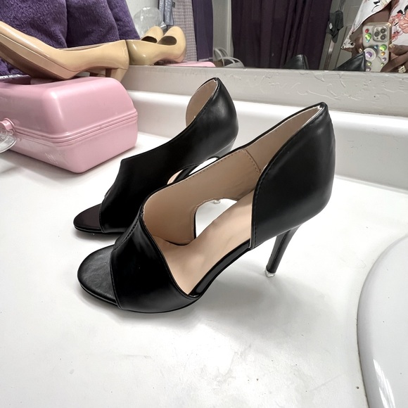 Shoes | Black Cut Out 4 Inch Pumps | Poshmark
